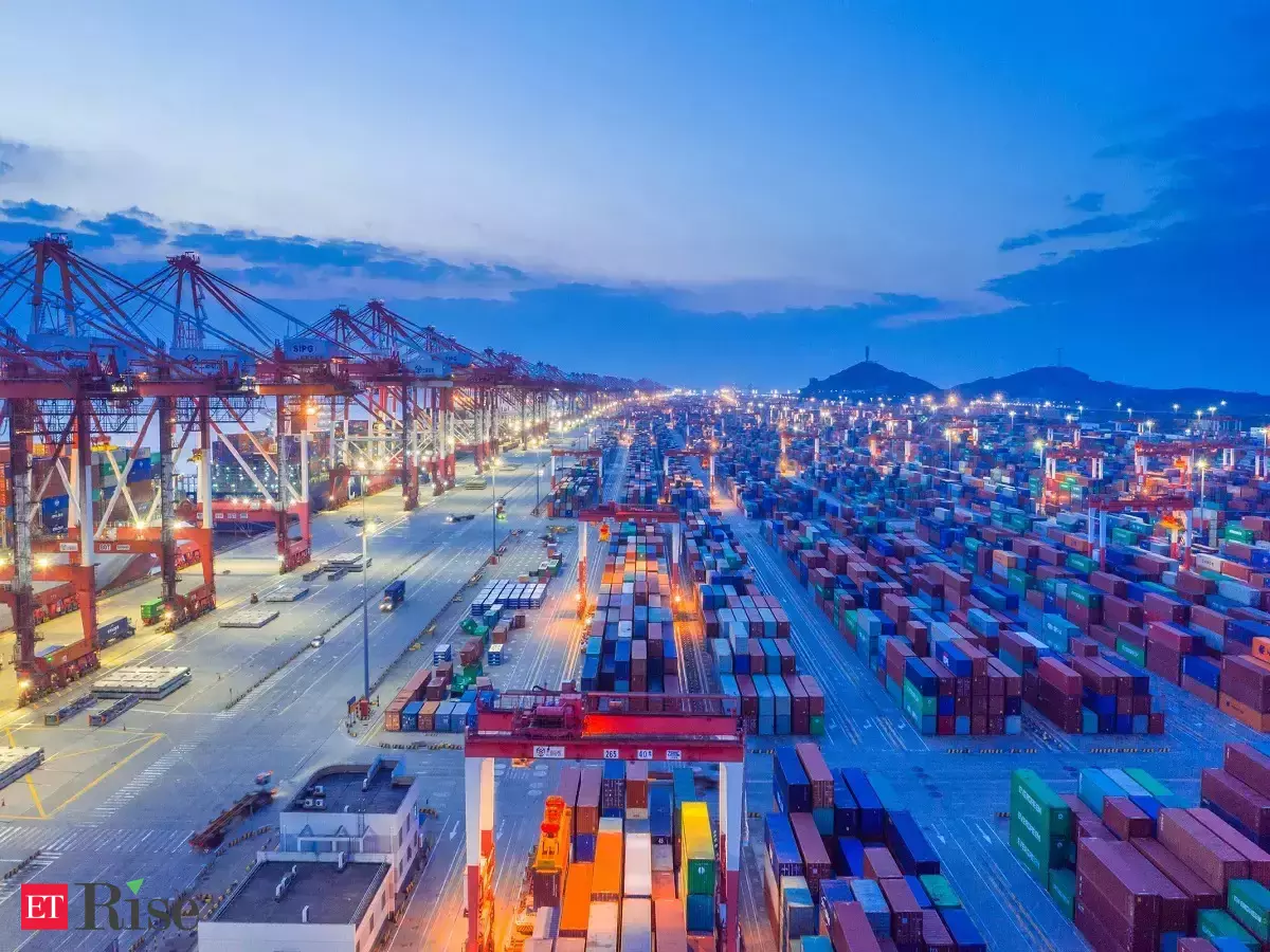 Top 5 Largest Ports in China - toptradesourcing