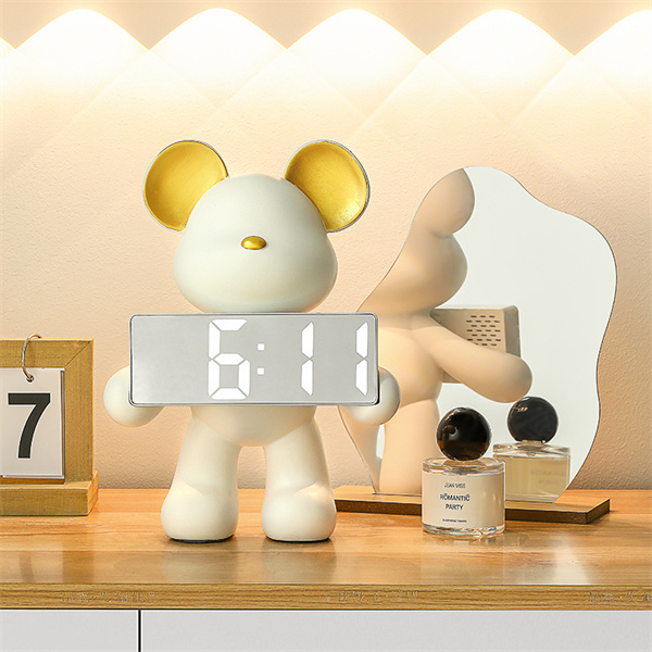 27*19CM OEM Violent Bear Alarm Clock